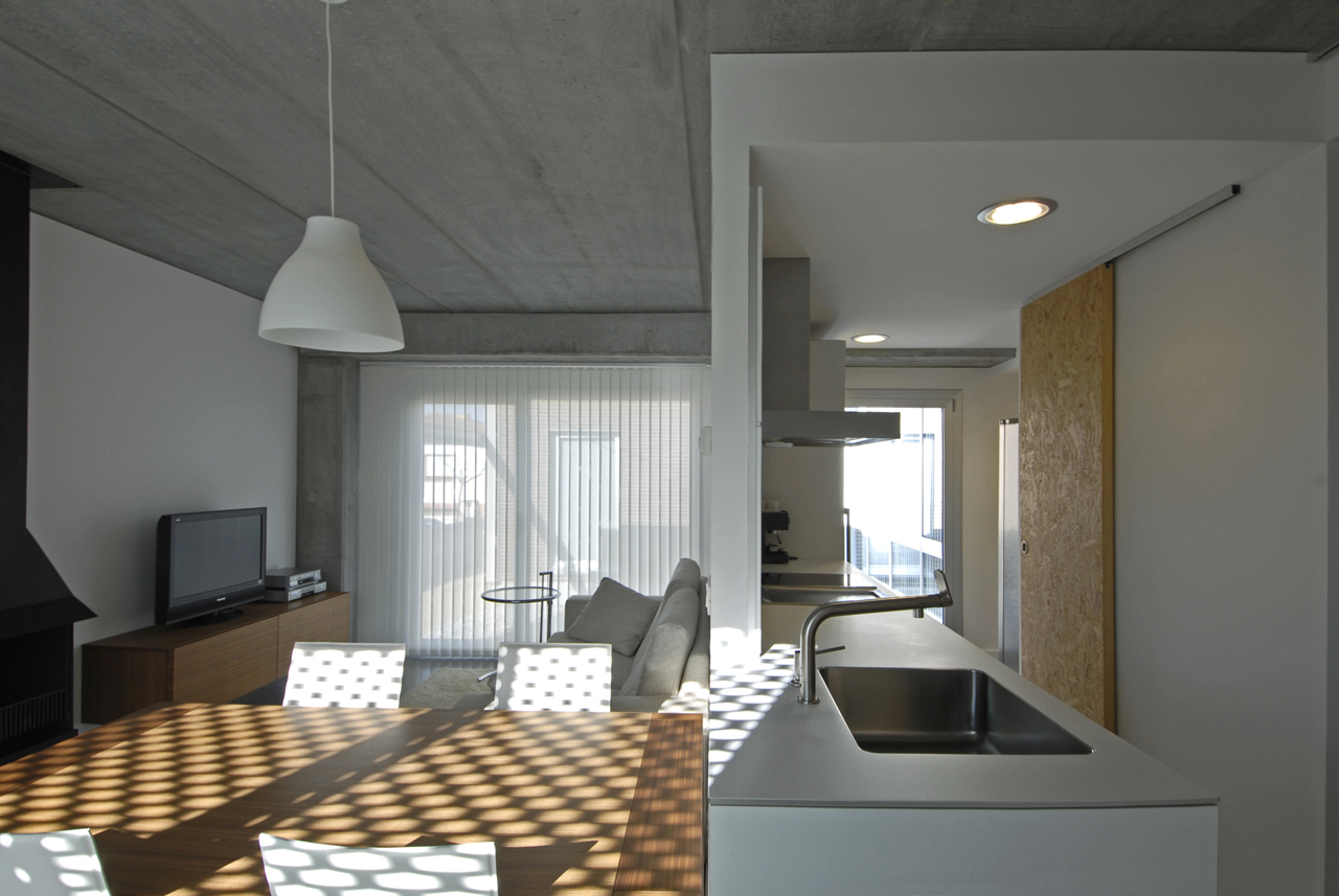 Gallery of Ramona's House / rza arquitectes - 4