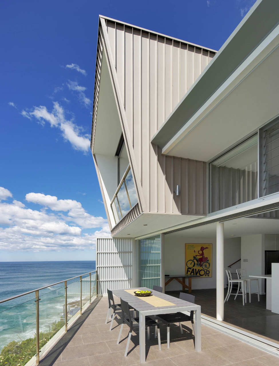 Gallery of Queenscliff House / Utz Sanby Architects - 6