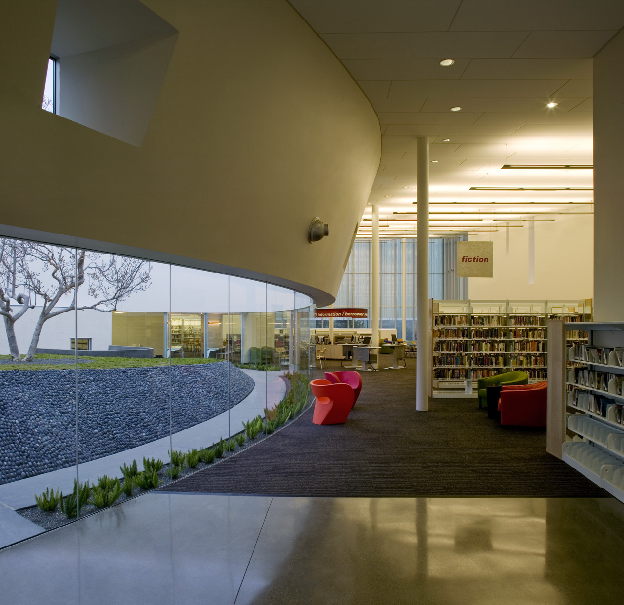 Gallery of Hercules Public Library / will bruder+PARTNERS - 2