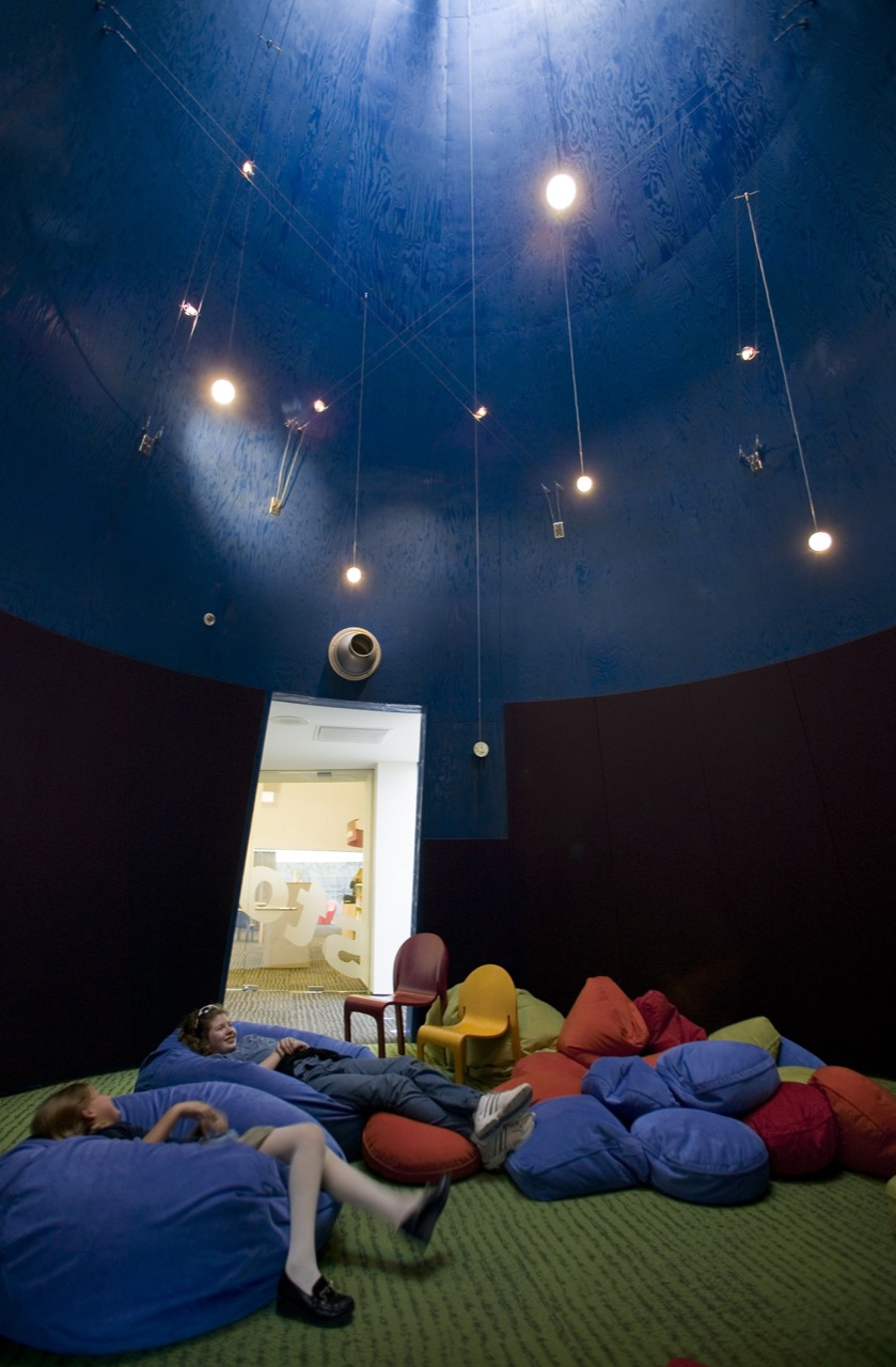 Gallery of Hercules Public Library / will bruder+PARTNERS - 8