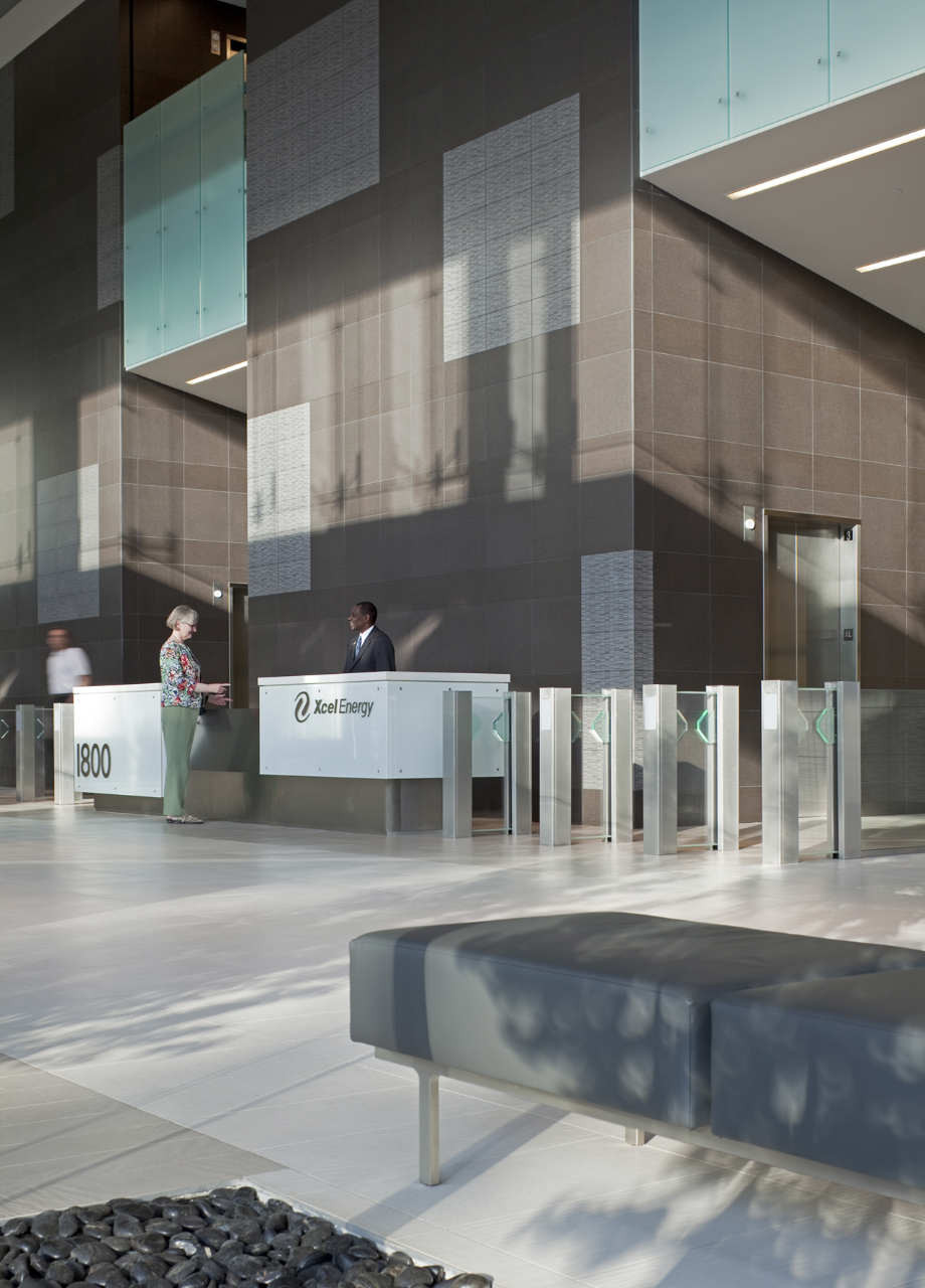 Gallery of 1800 Larimer / RNL Design - 17