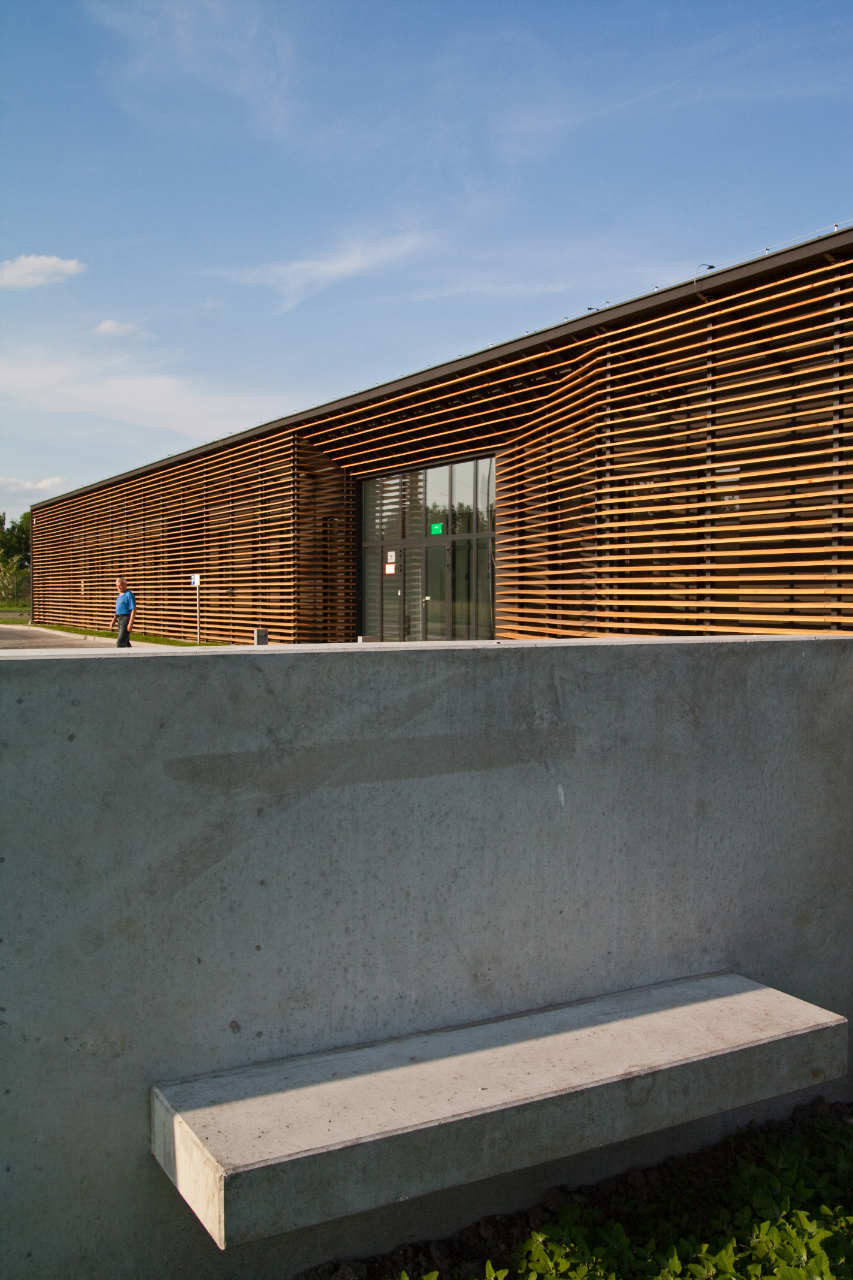 Gallery of FIS-SST Office Building / Zalewski Architecture Group - 6