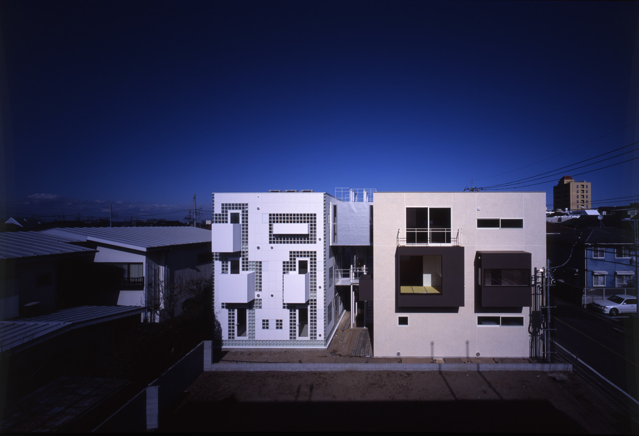 Gallery of Twin Bricks / Atelier Tekuto - 6