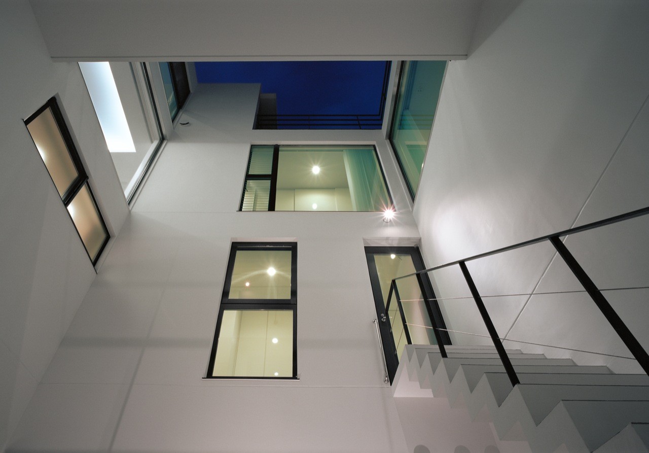 Gallery of Triplex House in Nakano / LEVEL Architects - 6