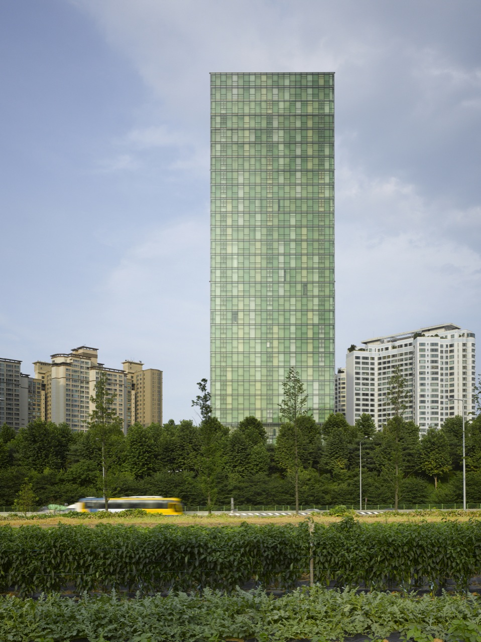 Gallery of Next Human Network Green Factory / NBBJ in collaboration ...