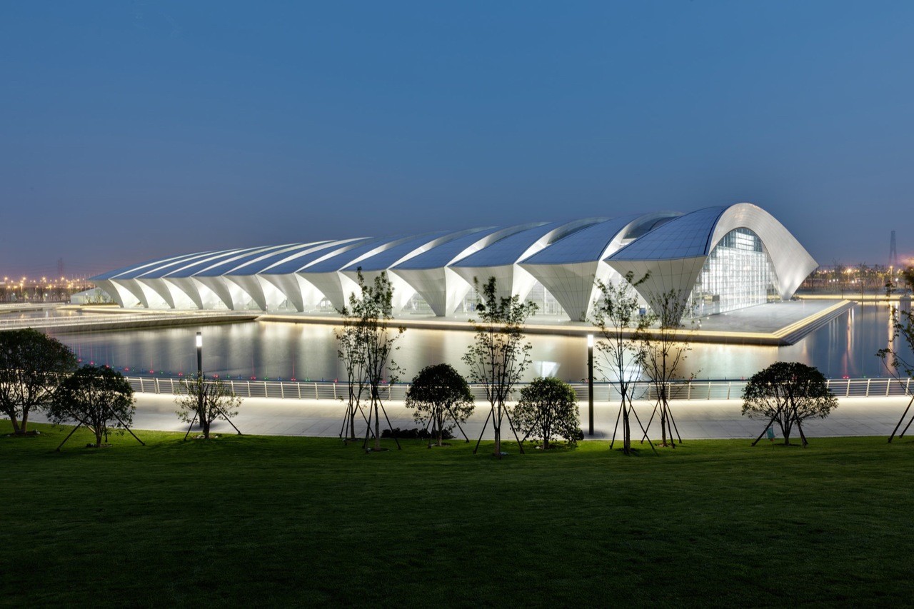 Gallery of Shanghai Oriental Sports Center / gmp Architects - 5