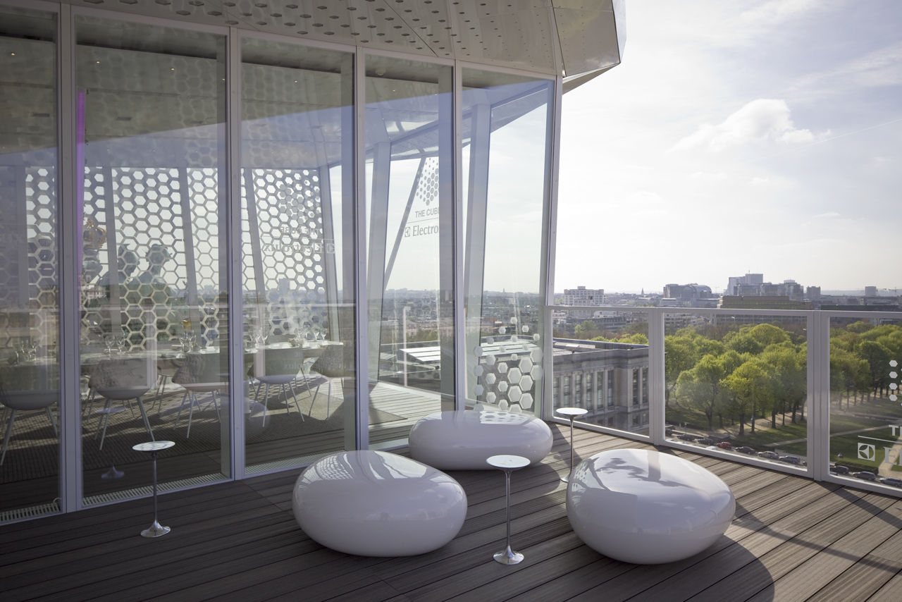 Gallery of The Cube Restaurant in Brussels / Park Associati - 15