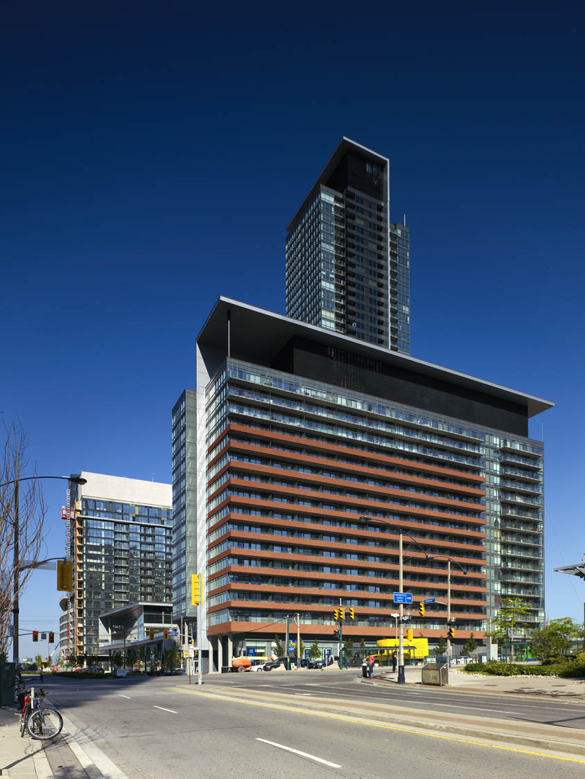 Gallery of Block 24E / KPMB Architects - 10