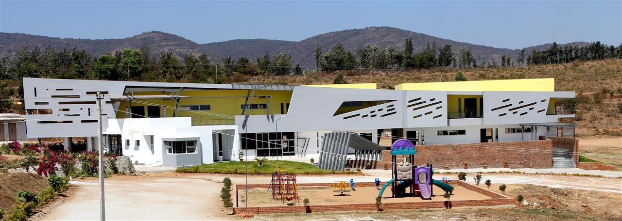 Gallery of The Summit / Studio Decode - 4