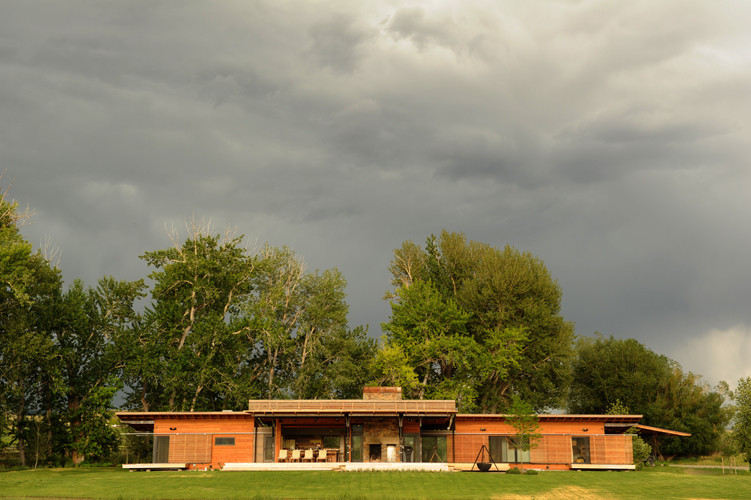 Gallery of Ruby Springs PREFAB / Medicine Hat Inc. - 2