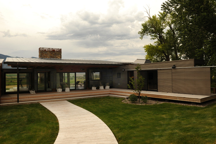 Gallery of Ruby Springs PREFAB / Medicine Hat Inc. - 4