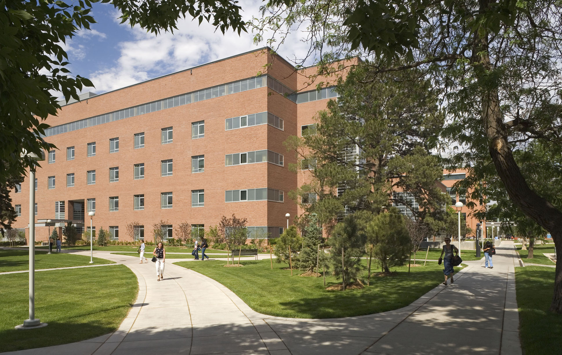 Gallery of Education 1 Facility / NAC Architecture - 3