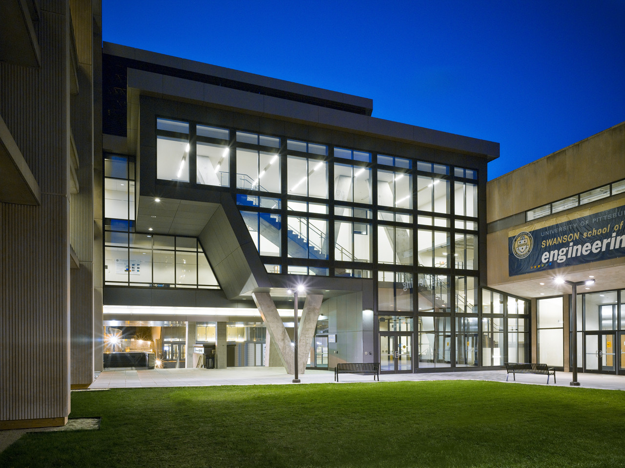 Gallery of Mascaro Center for Sustainable Innovation / EDGE Studio ...