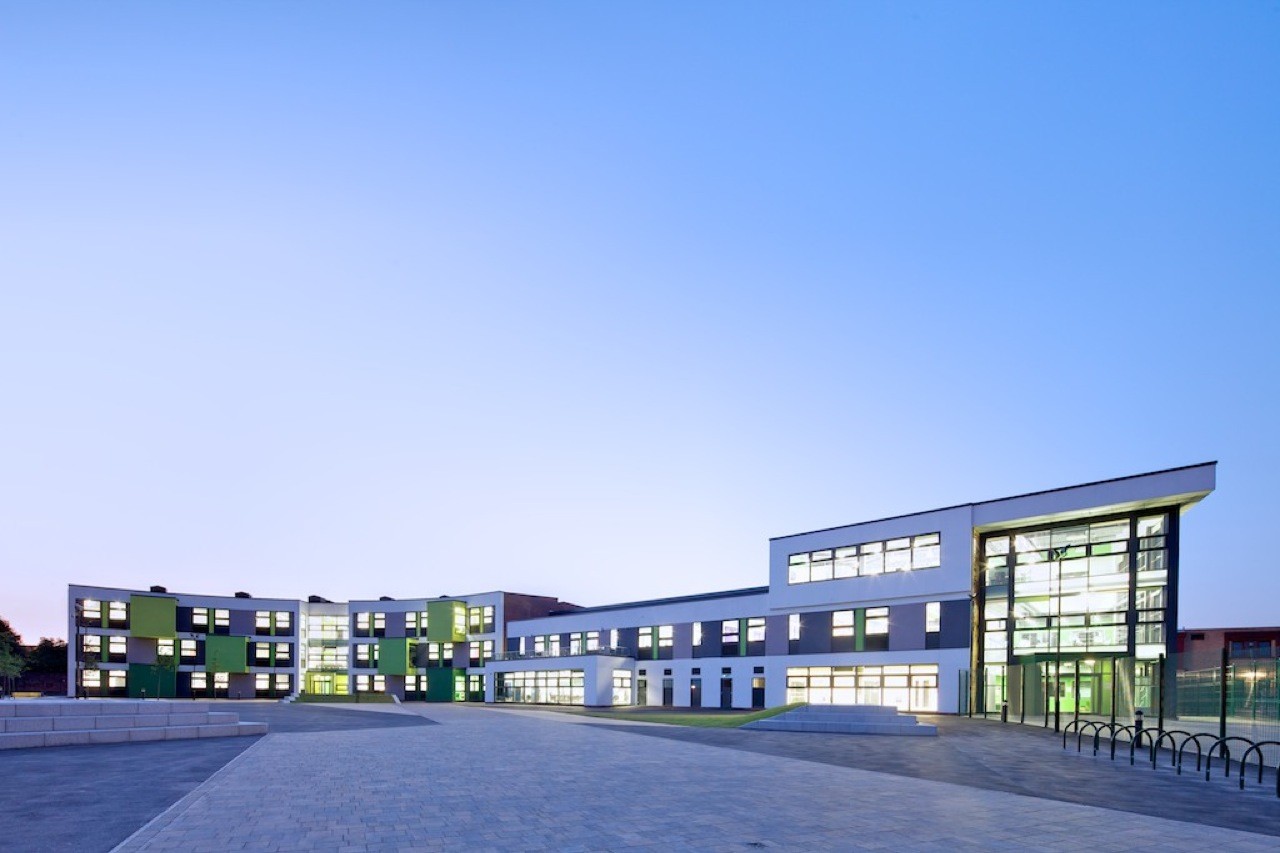 Gallery of The Alsop High School / 2020 Liverpool - 3