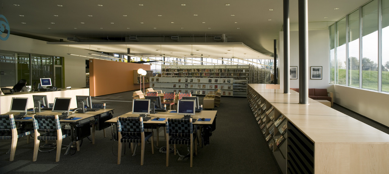 Gallery of Cesar Chavez Library / Line and Space - 8