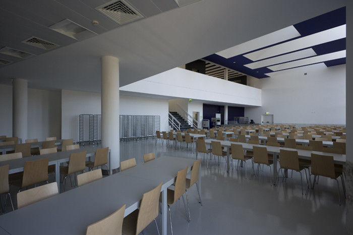 Gallery of University Canteen and Restaurant / LGLS Architects - 7