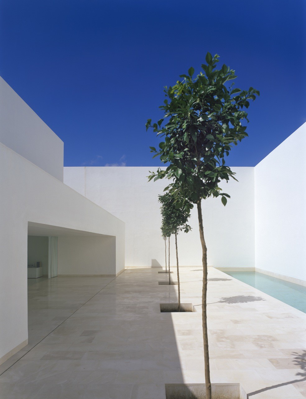 Gallery of Guerrero House / Alberto Campo Baeza - 4