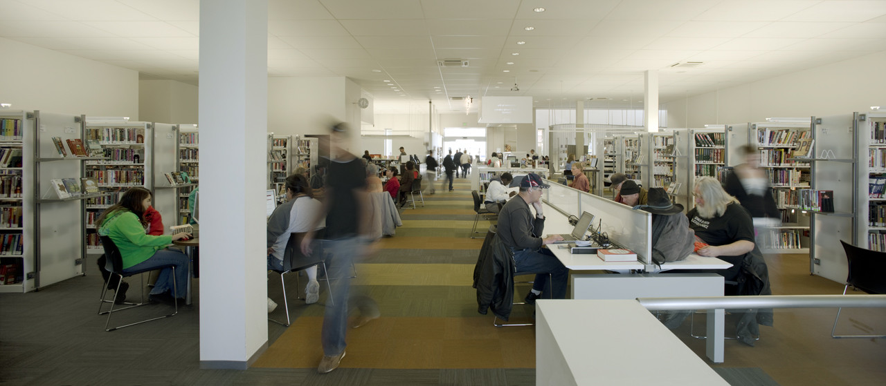 Gallery of Yuma Heritage Library / Studio Ma - 2