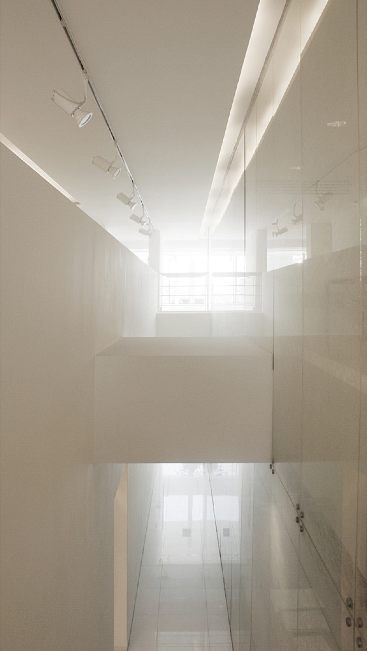 Gallery of Jordan Invest Bank / Symbiosis Designs LTD - 10