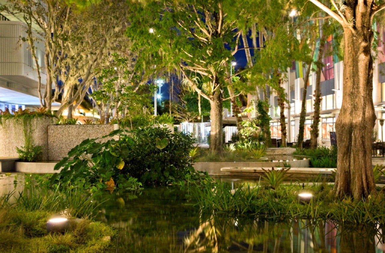 Gallery of 1111 Lincoln Road / Raymond Jungles - 17