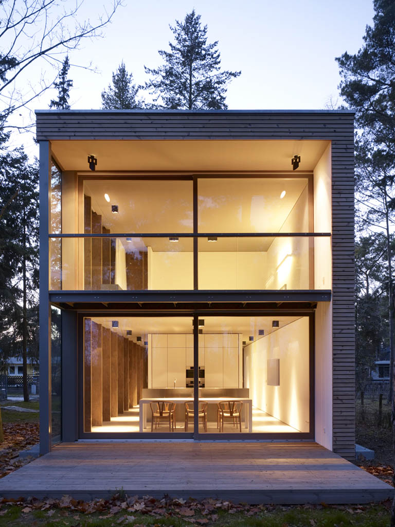 Gallery of Minimum House / Scheidt Kasprusch Architekten - 4