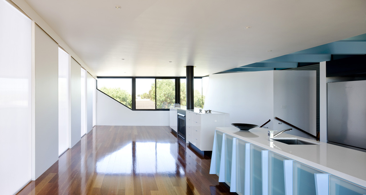 Gallery of Motorhome / Andrew Simpson Architects - 7