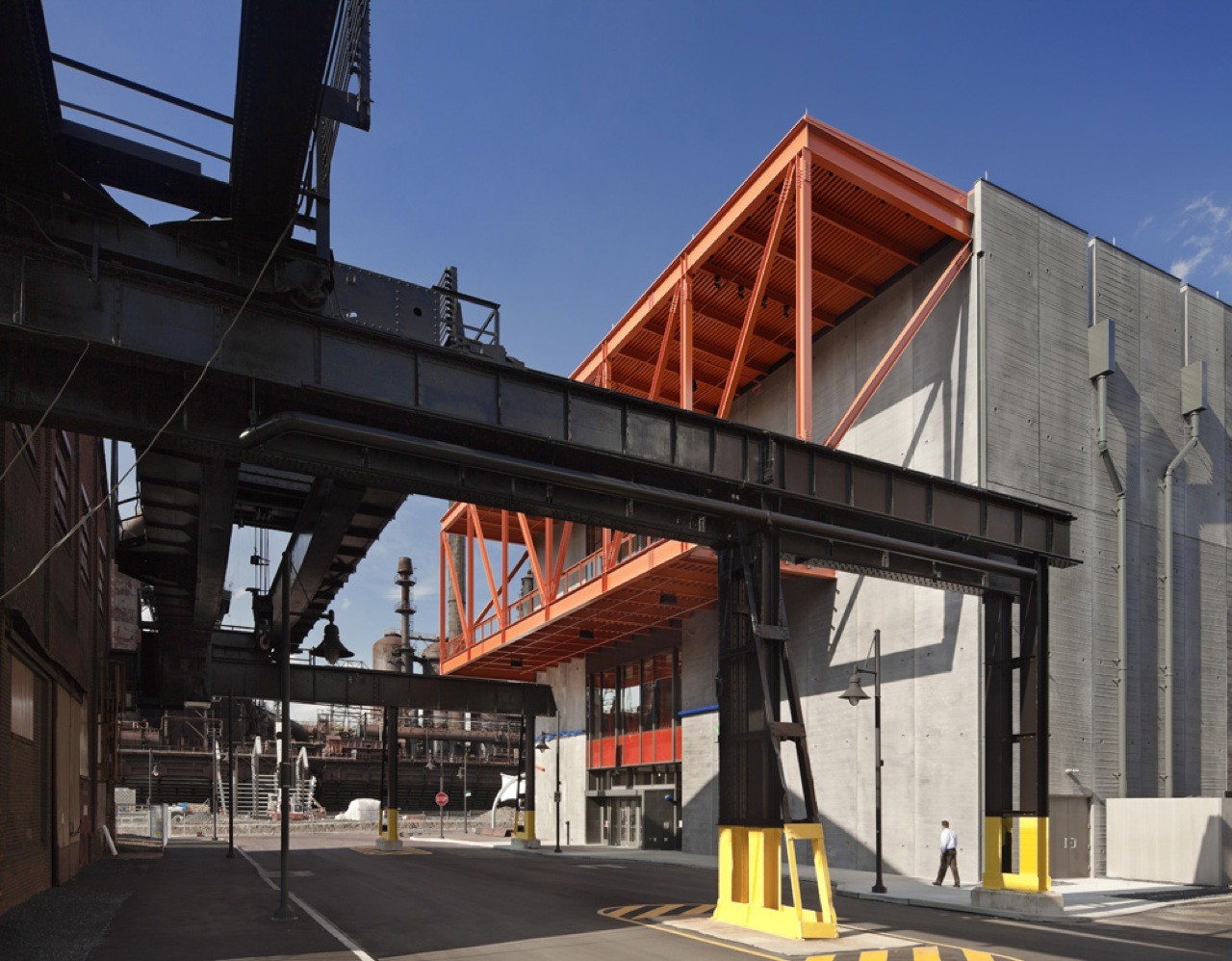 Gallery of The ArtsQuest Center at SteelStacks / Spillman Farmer ...