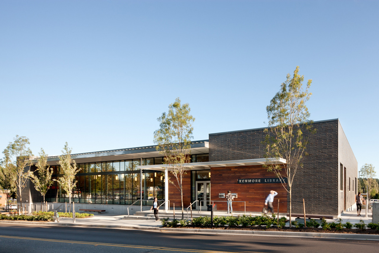 Gallery of Kenmore Library / Weinstein A|U - 6
