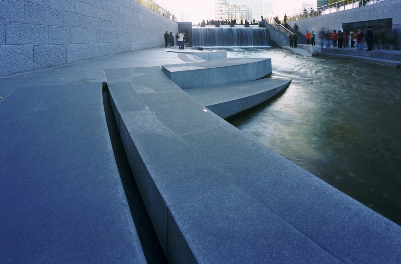 Gallery of ChonGae Canal Restoration Project / Mikyoung Kim Design - 11