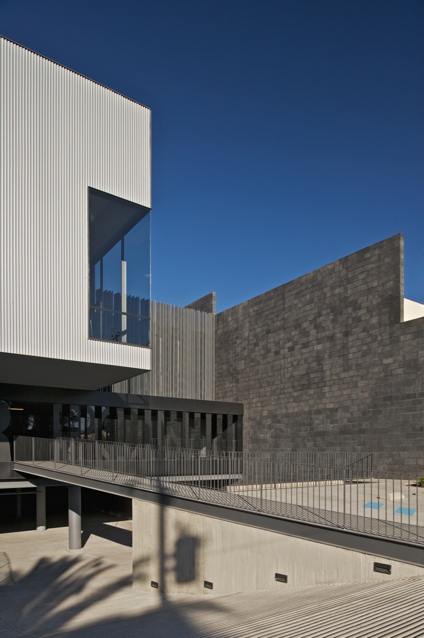 Gallery of Water Point Aquatic Center / COA Arquitectura - 12