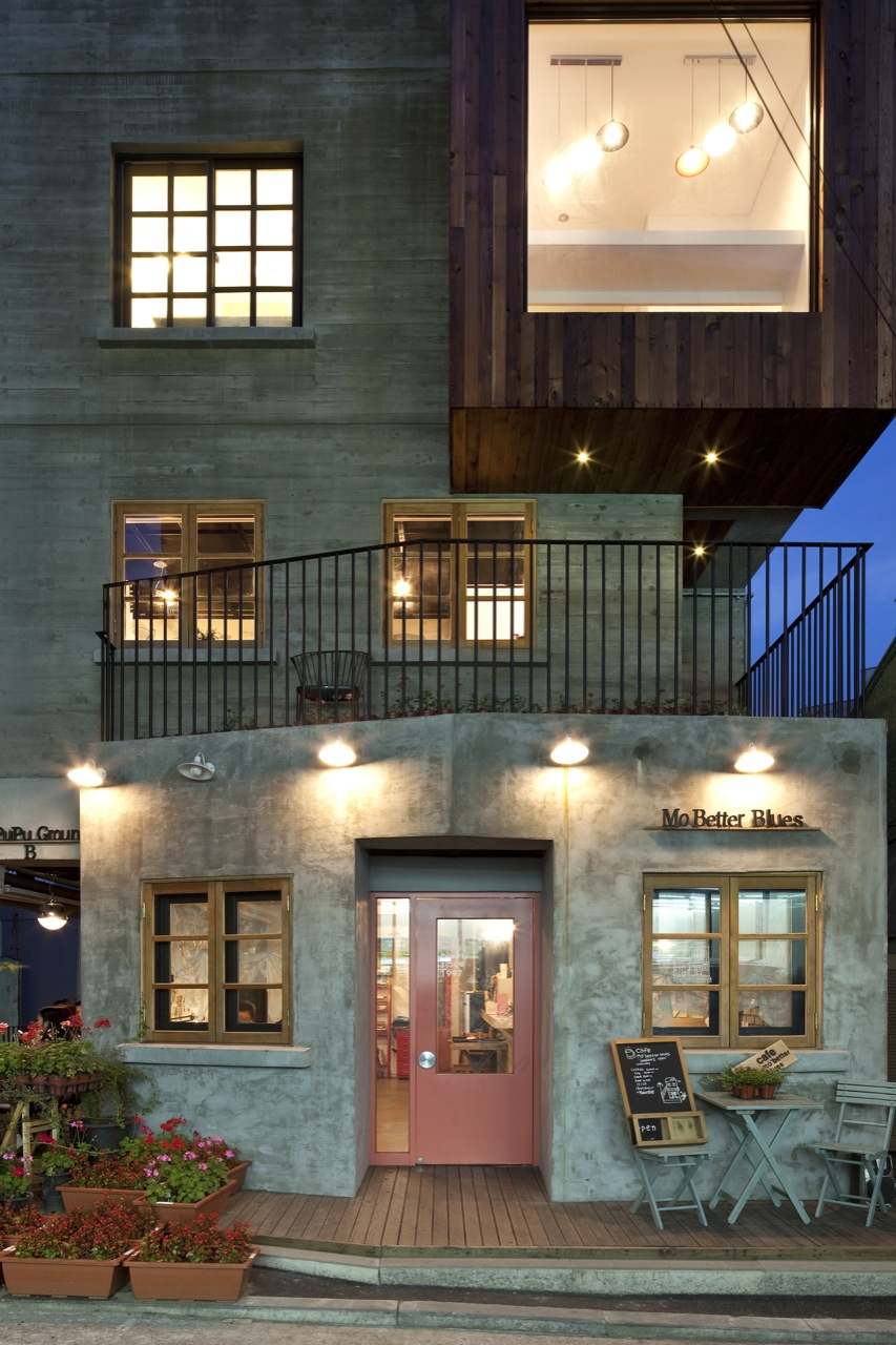 Gallery of Cafe Mo'Better Blues / Modo Architect Office - 4