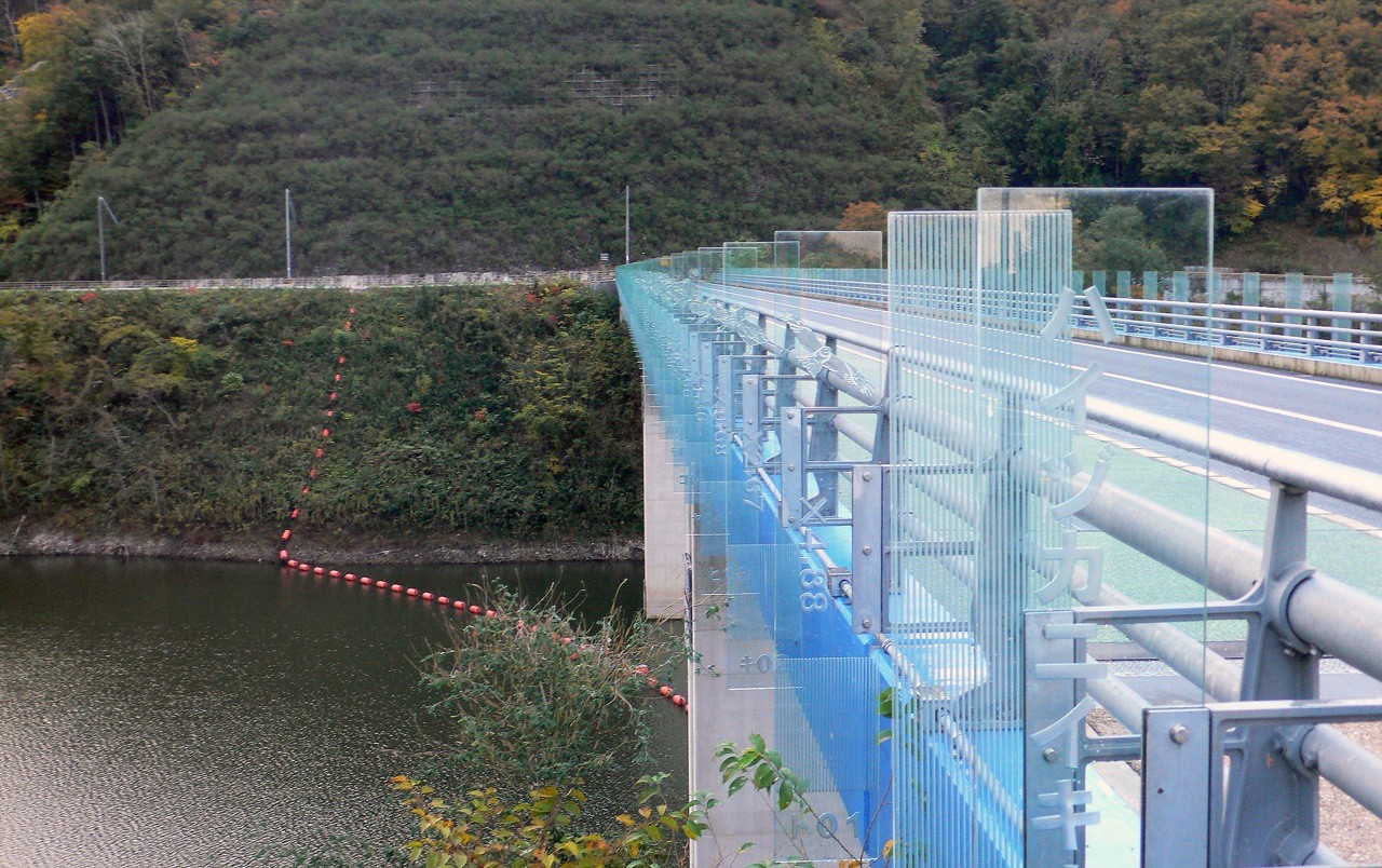 Gallery of Glass Bridge / Hideki Yoshimatu + archipro architects - 26