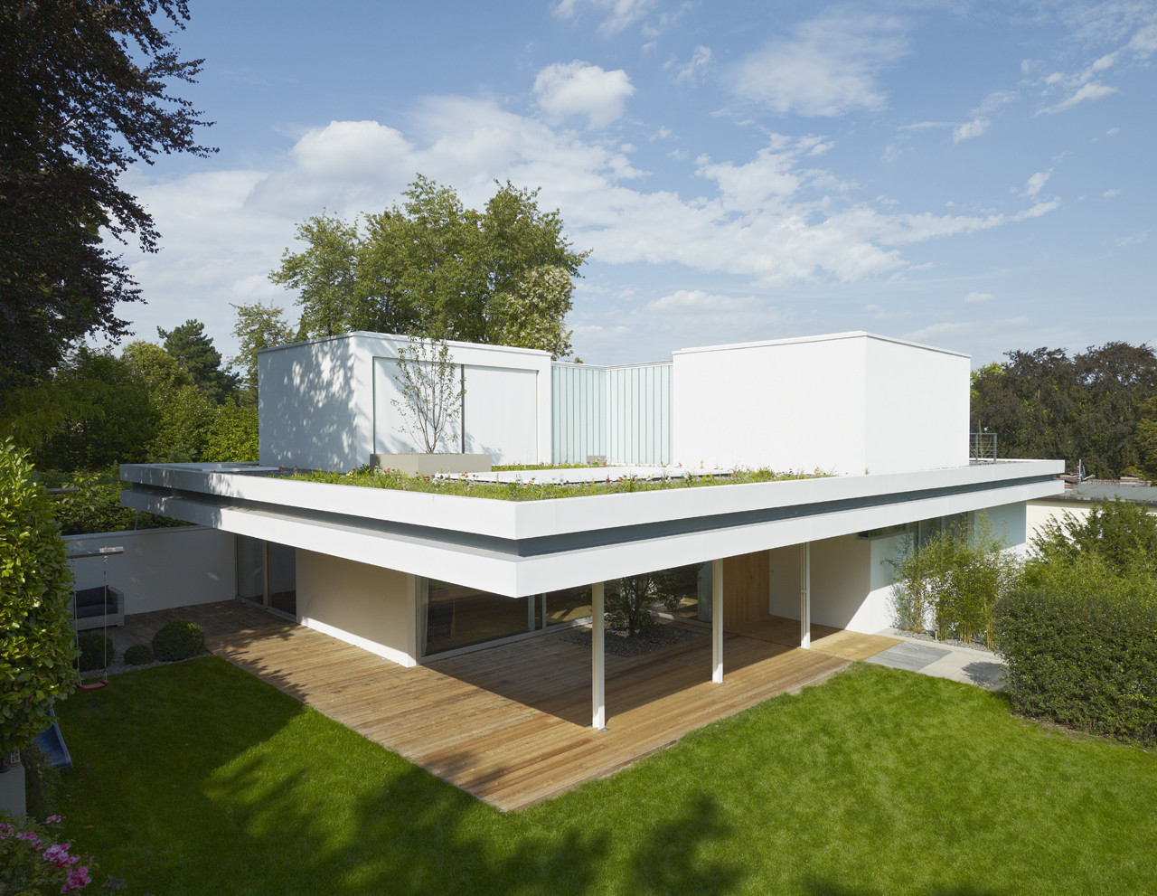Gallery of House S / CHRIST.CHRIST. associated architects - 13