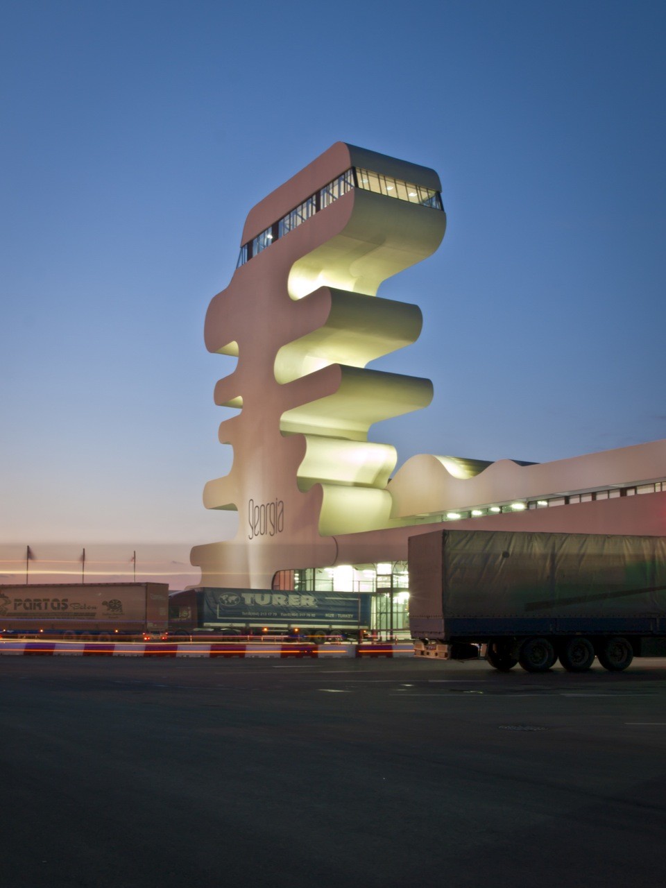 Gallery of Sarpi Border Checkpoint in Georgia / J. Mayer H. Architects - 7