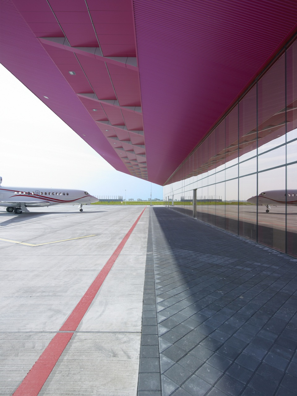 Gallery of New VVIP Terminal / VMX Architects - 10