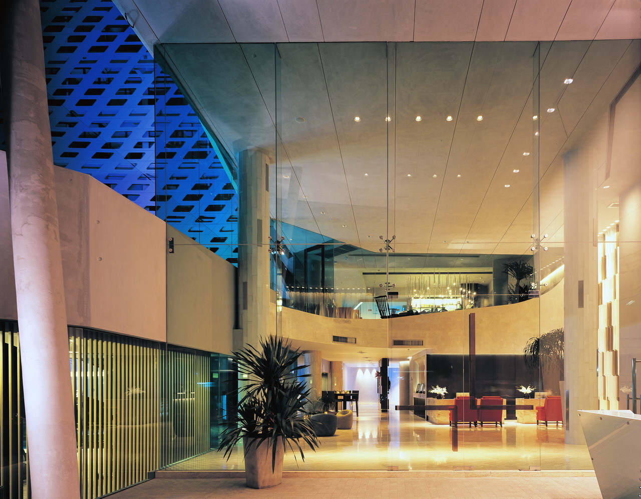 Gallery of LIT Bangkok / VaSLab Architecture - 10
