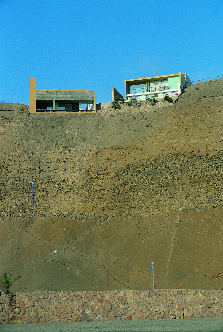 Galería de Casa Equis / BARCLAY&CROUSSE Architecture - 14