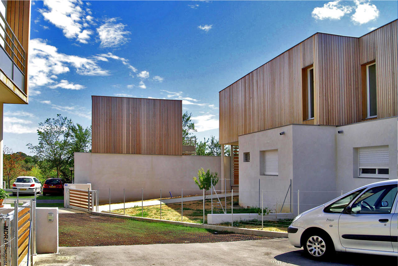 Gallery of 15 Housings / MDR Architectes - 2