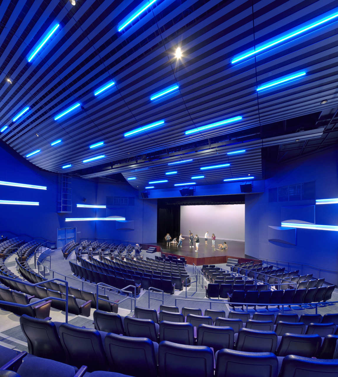 Gallery of Bellarmine College Preparatory / Steinberg Architects - 10