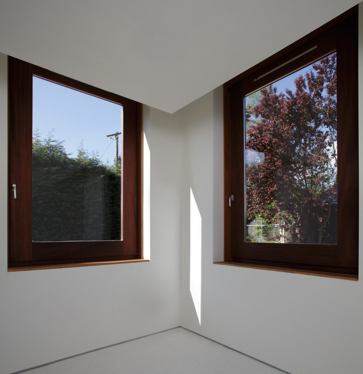 Gallery of C House / Steven Connolly, Alan Connolly and Grainne Daly - 15
