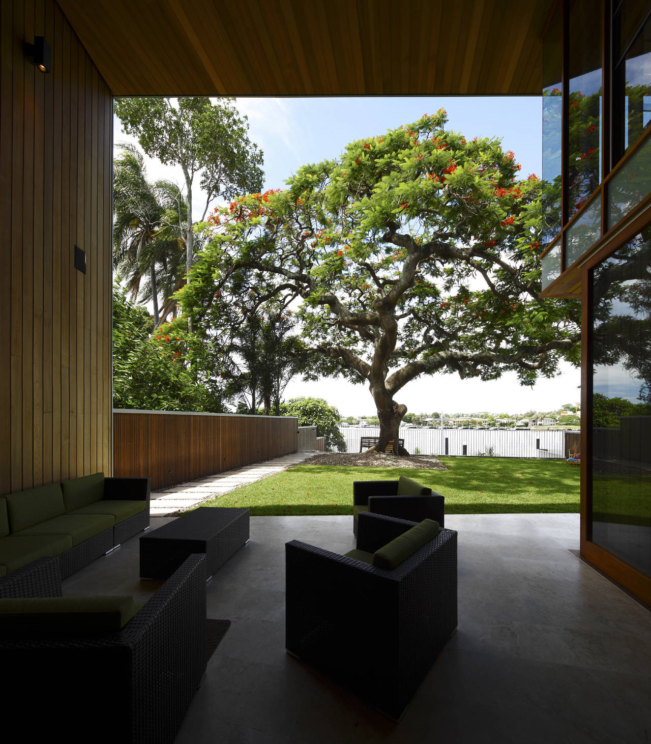 Gallery of Arbour House / KIRK - 8