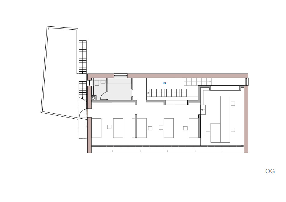 Gallery of Atelier and Office Building / LÜPS - 12