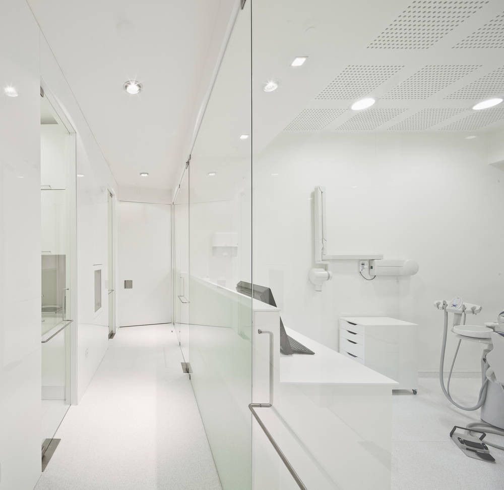 Gallery of Dental Clinic in Lisbon / Pedra Silva Architects - 15