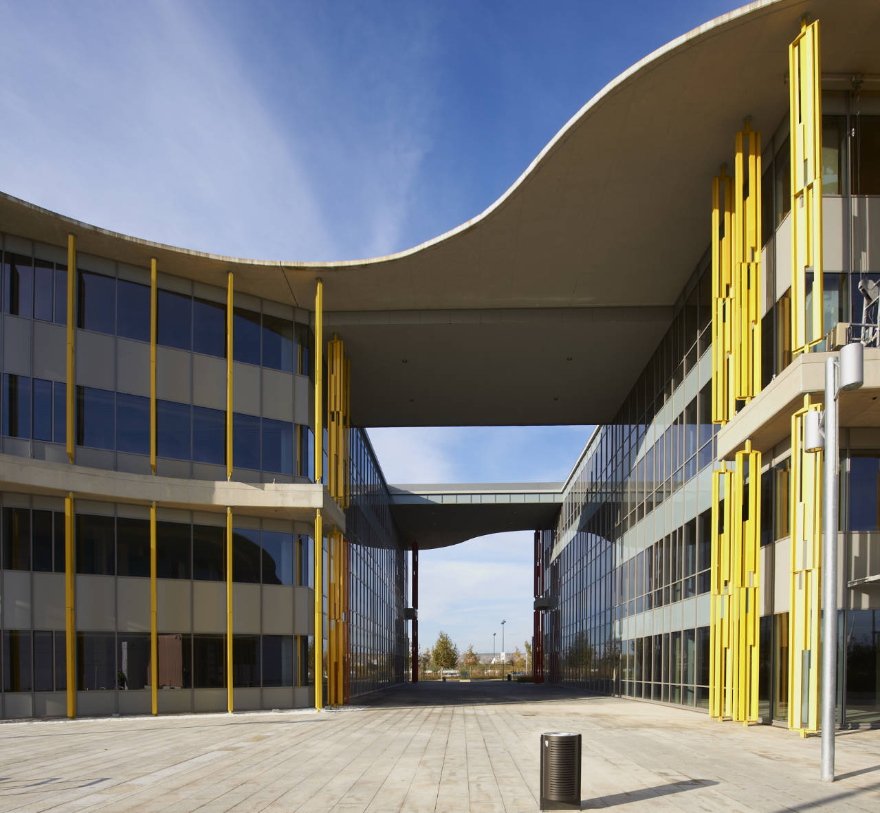 Gallery of The Ronda Building / Estudio Lamela - 9