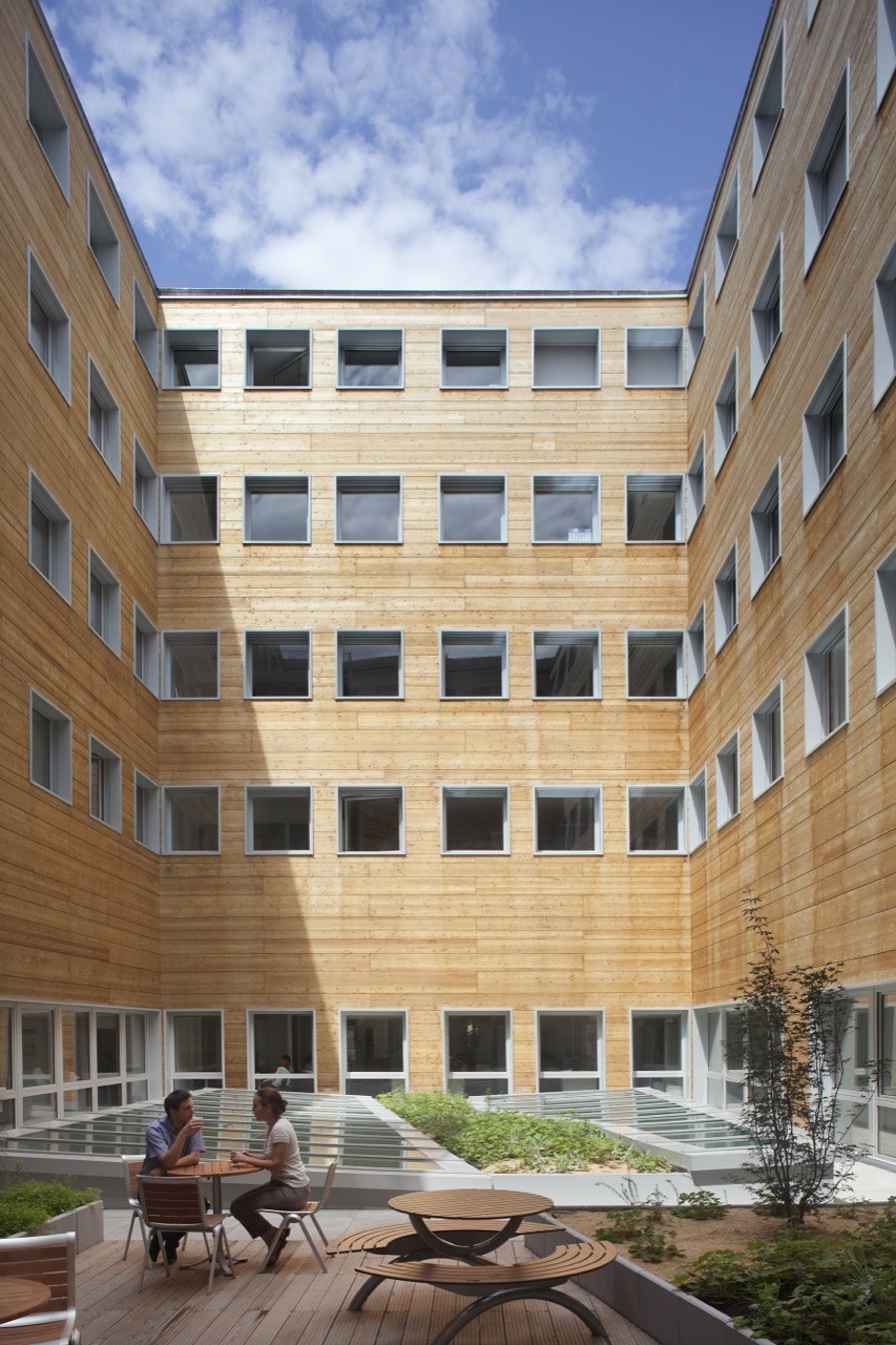 Gallery of Office Building in Lyon / Jean-Paul Viguier Architecture - 4