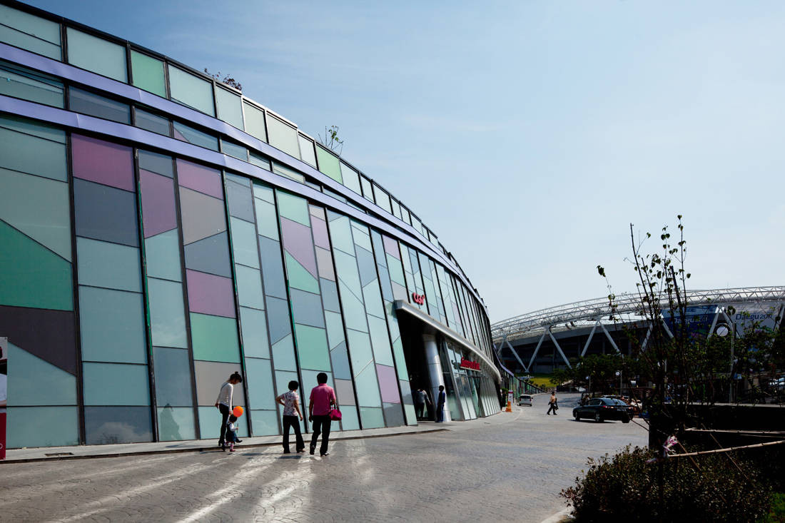 Gallery of Daegu Color Square Stadium Mall / Jerde - 9
