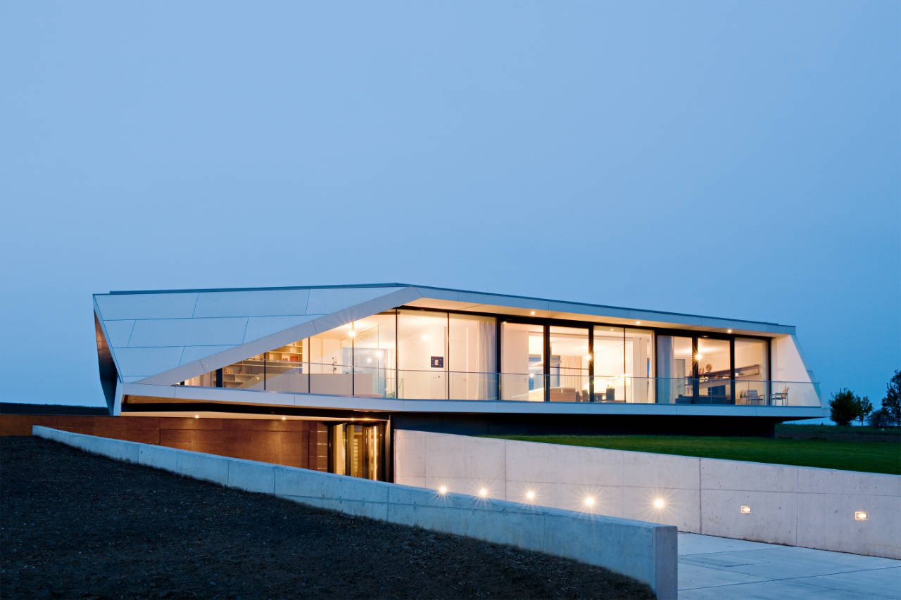 Gallery of L House / Architects Collective - 8
