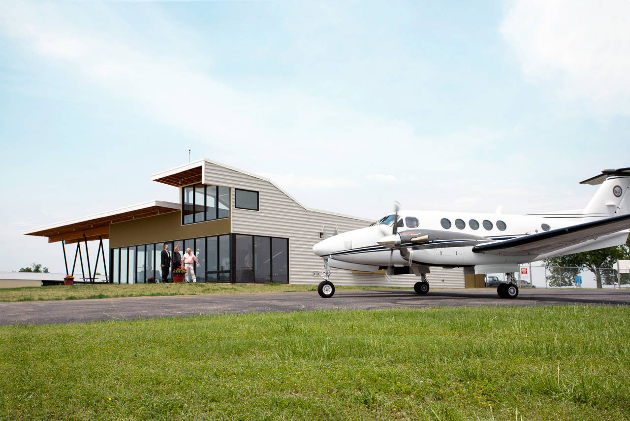 Gallery of Carroll County Airport Terminal / Modus Studio - 7