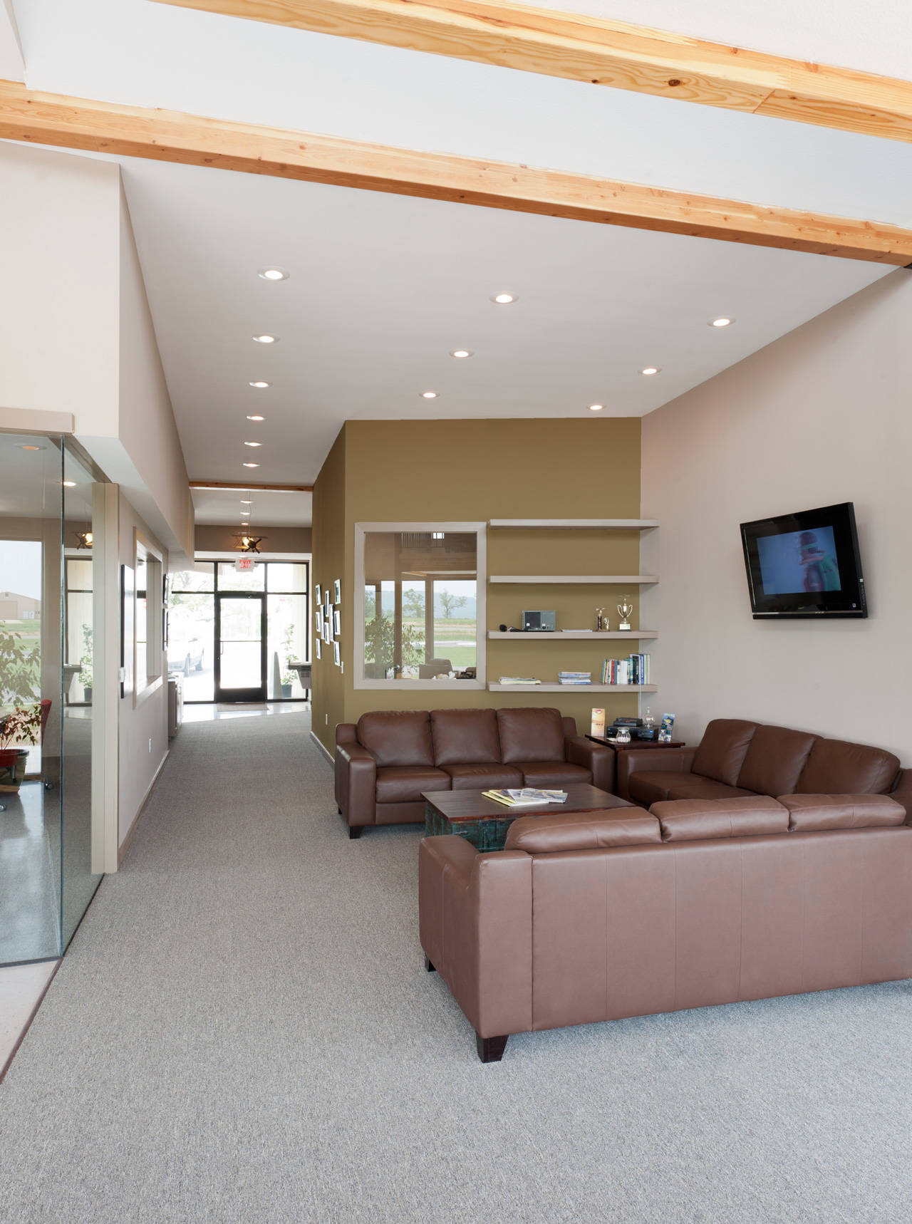 Gallery of Carroll County Airport Terminal / Modus Studio - 8