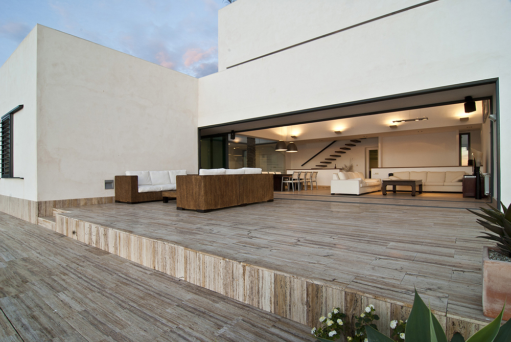 Gallery of AA House / MVN Architects - 4